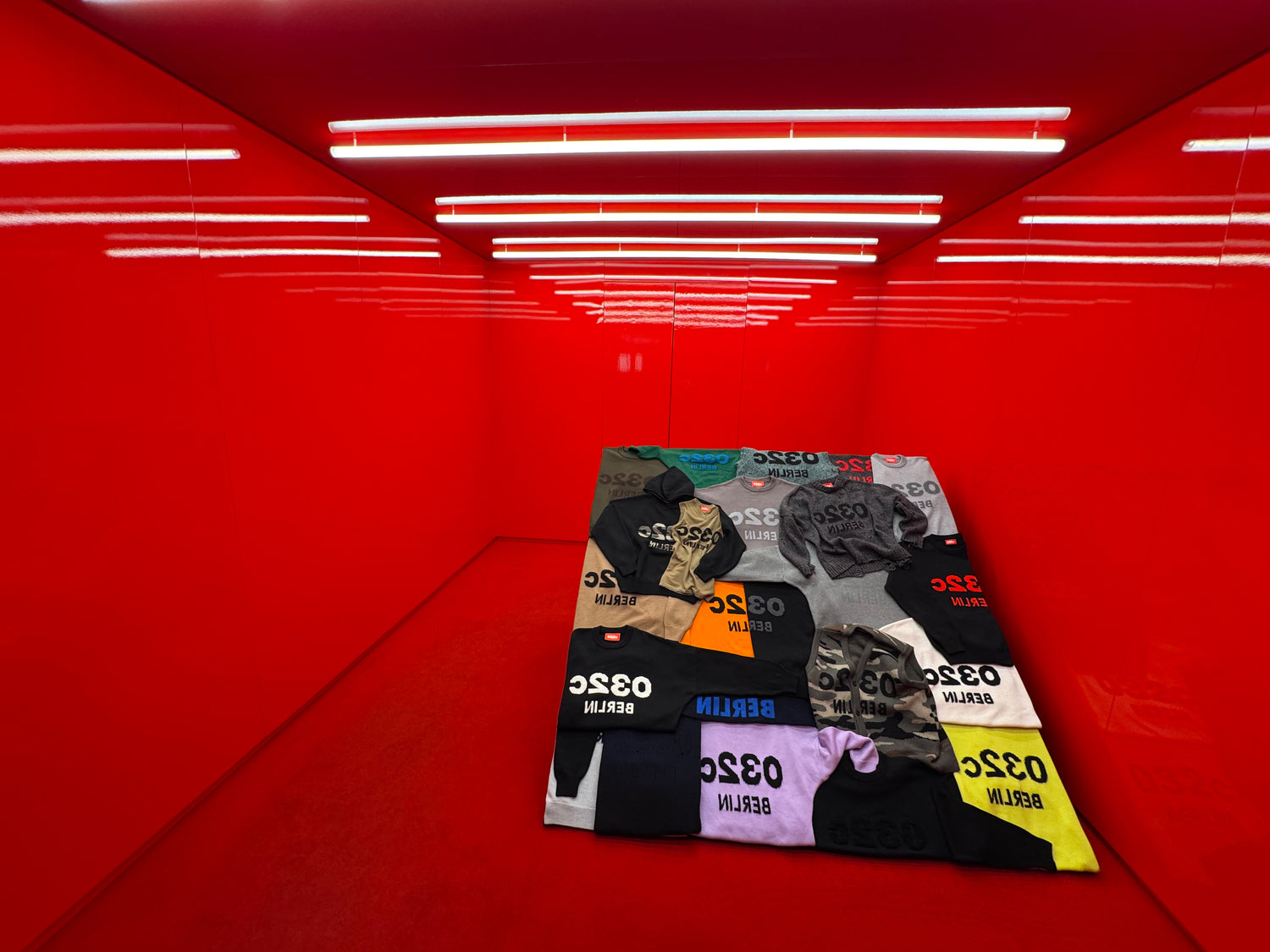 032c